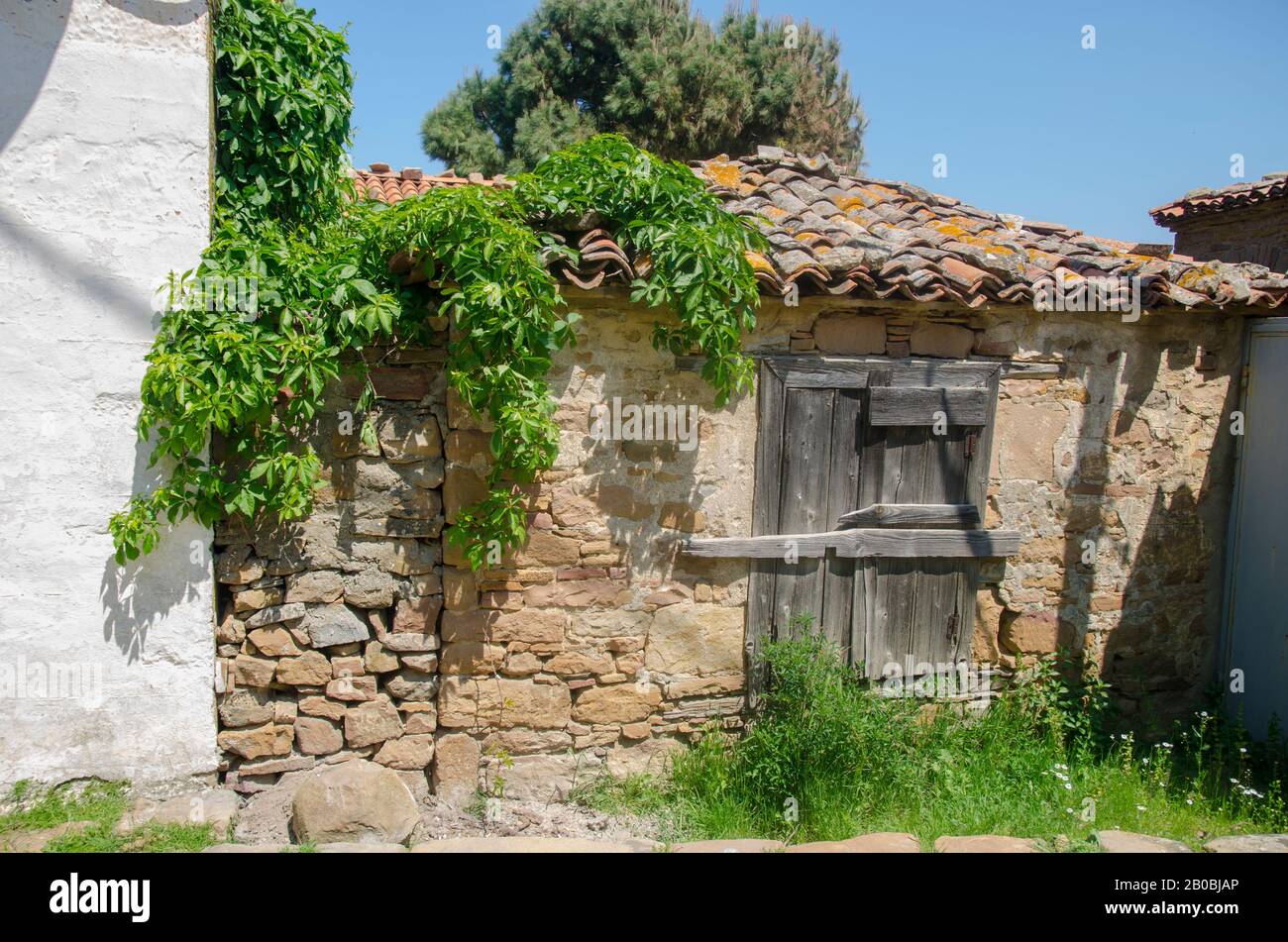 Old Stone House Stock Photo - Alamy