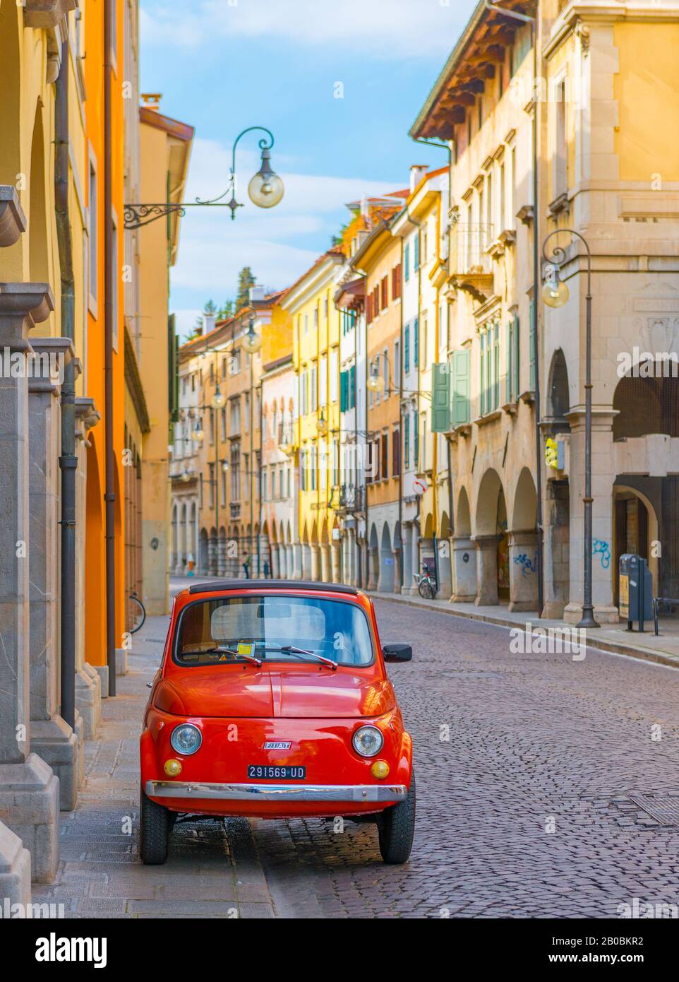Old fiat car parked on street hi-res stock photography and images - Alamy