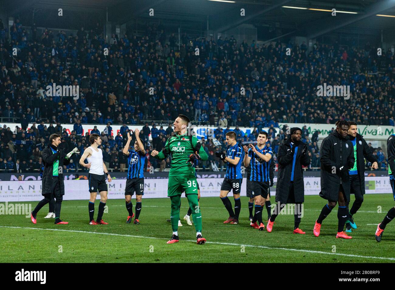Celebration atalanta post partita hi-res stock photography and images ...