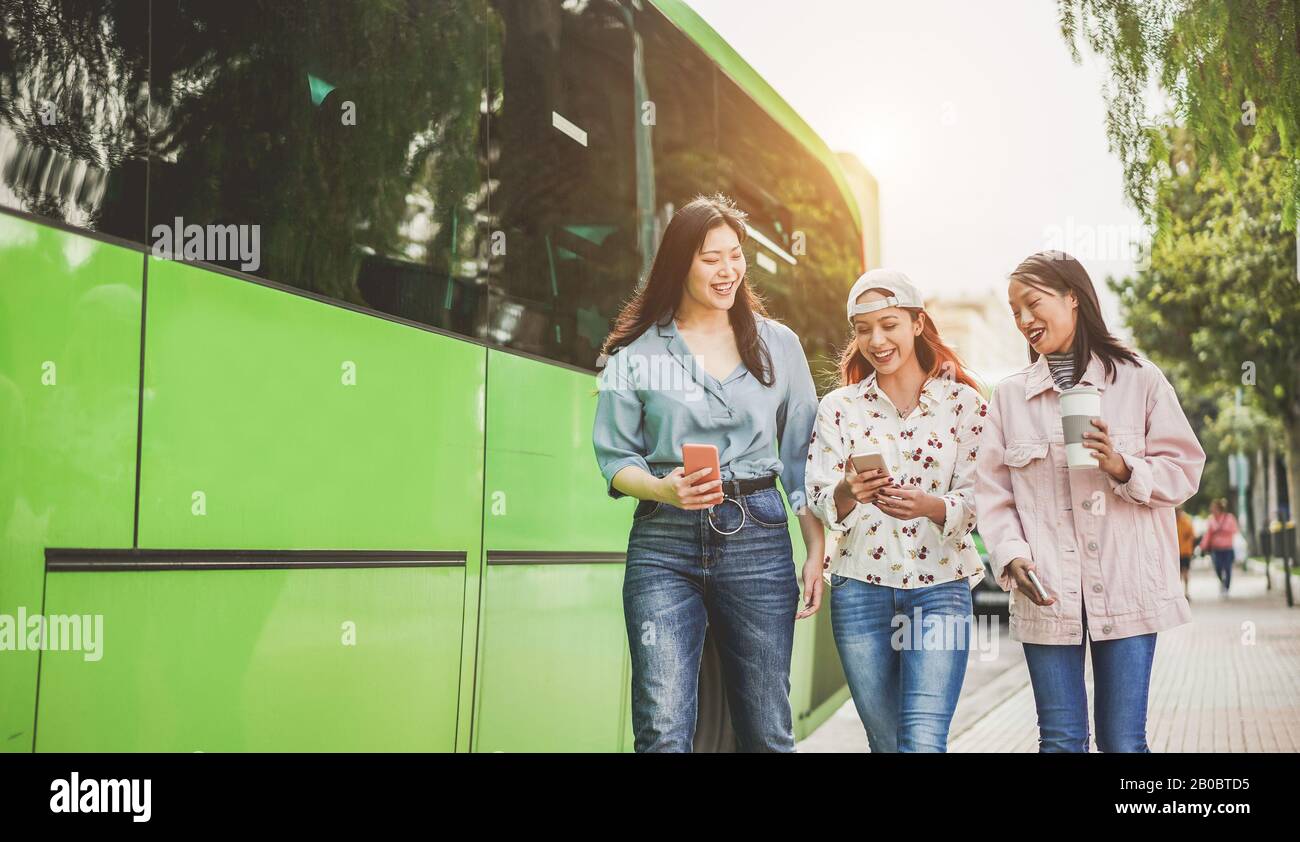 South korea school bus hi-res stock photography and images - Alamy