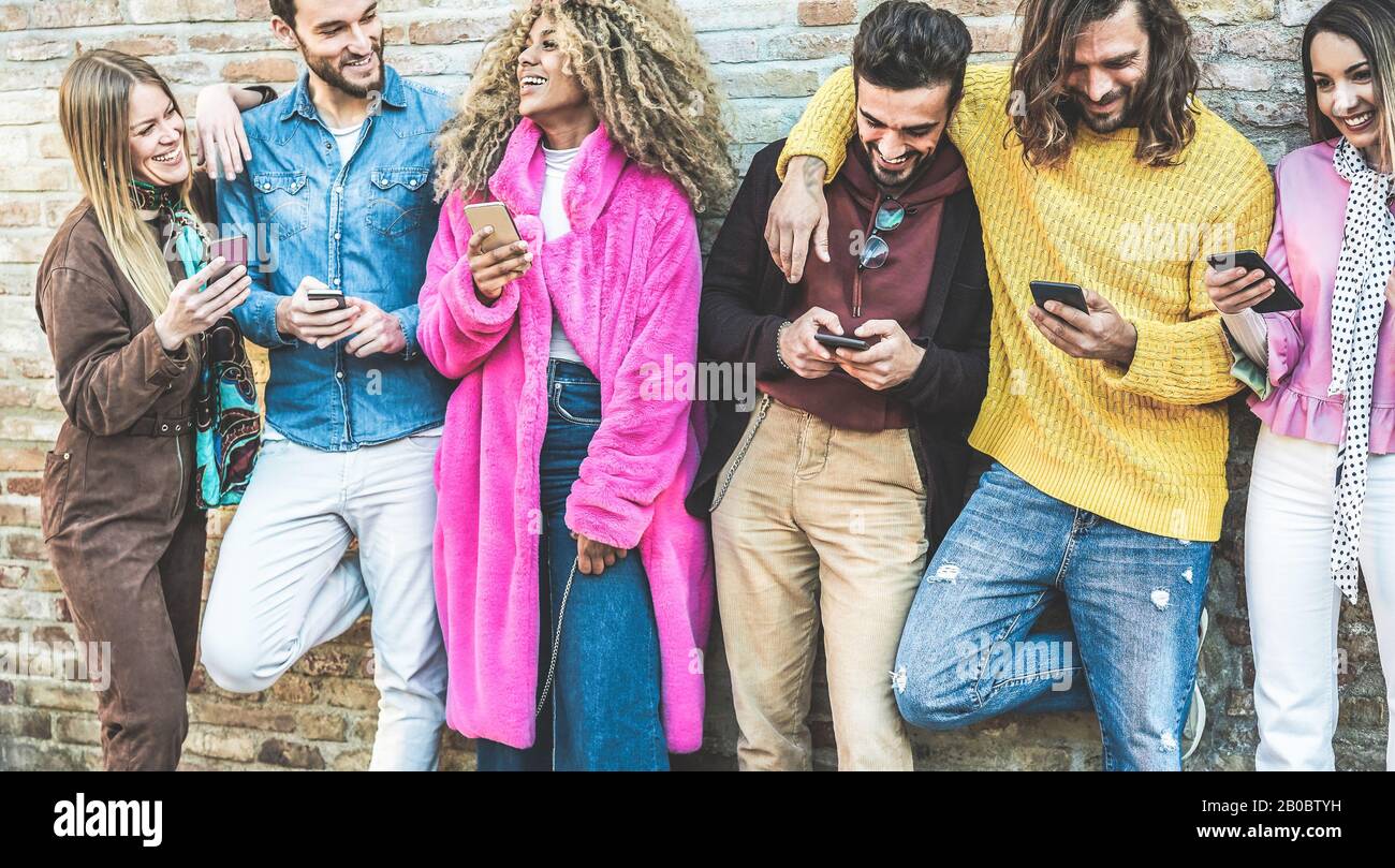 Tech social hi-res stock photography and images - Alamy