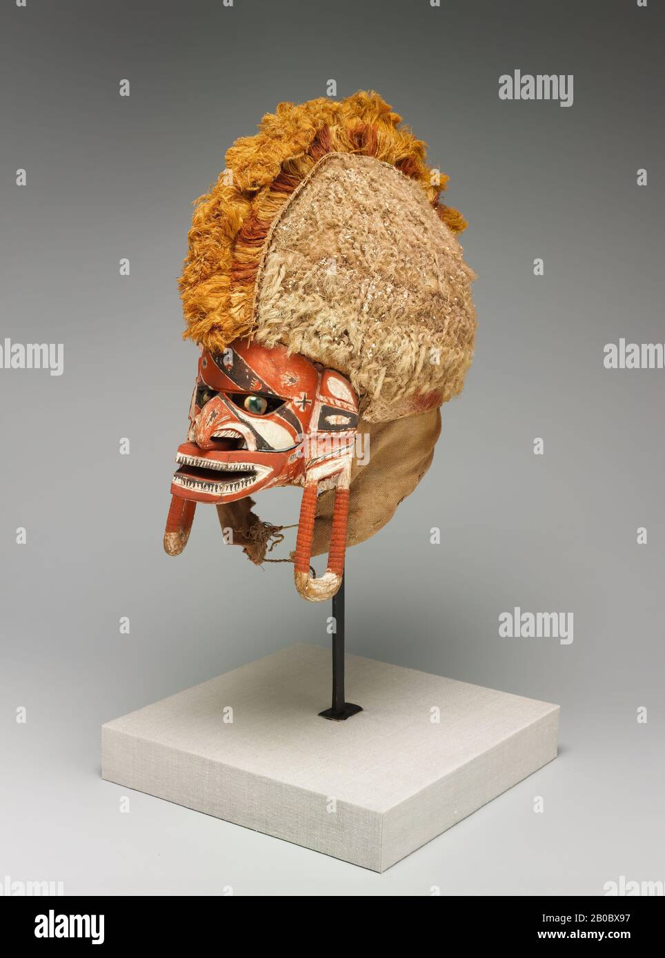 Papua new guinea tribes masks hi-res stock photography and images - Alamy