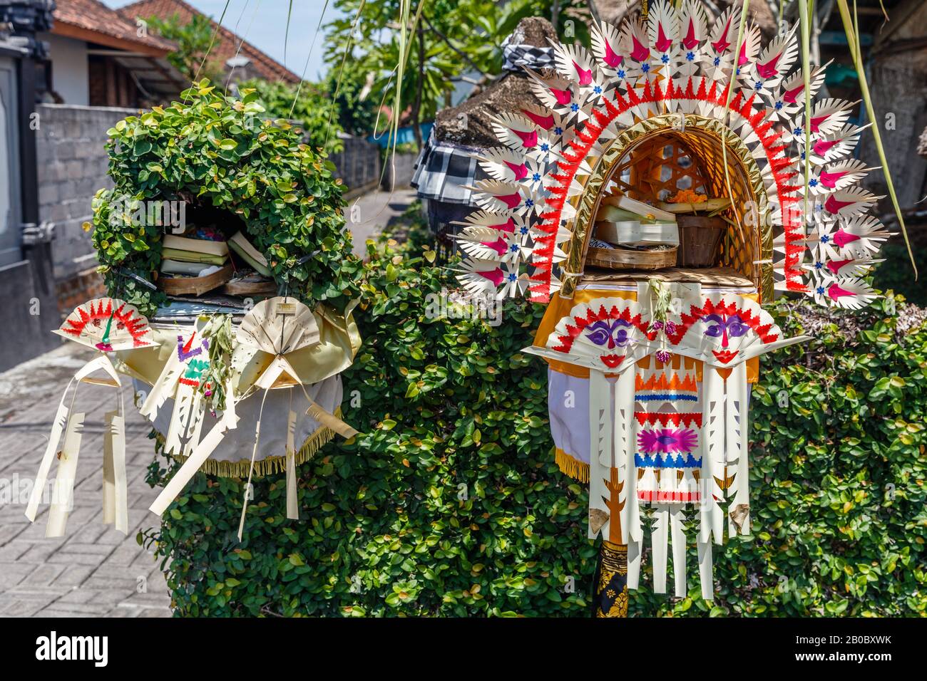 Balinese palm leaf art hi-res stock photography and images - Alamy
