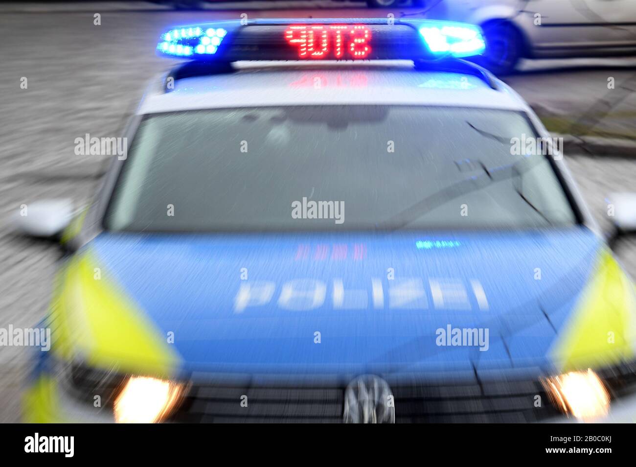 19 February 2020, Schleswig-Holstein, Kiel: The illuminated sign "Stop ...
