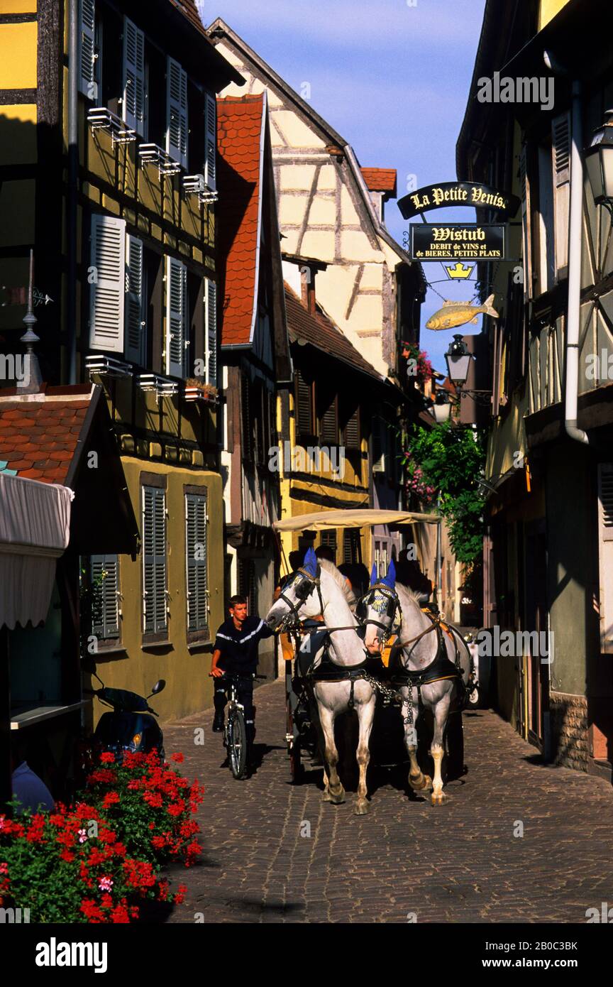 FRANCE, COLMAR, STREET SCENE, HORSE CARRIAGE Stock Photo - Alamy
