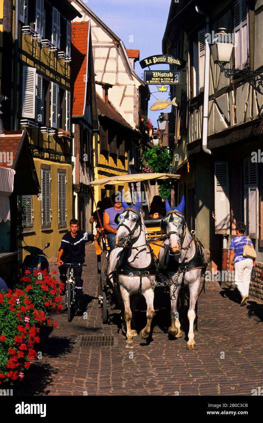 FRANCE, COLMAR, STREET SCENE, HORSE CARRIAGE Stock Photo - Alamy