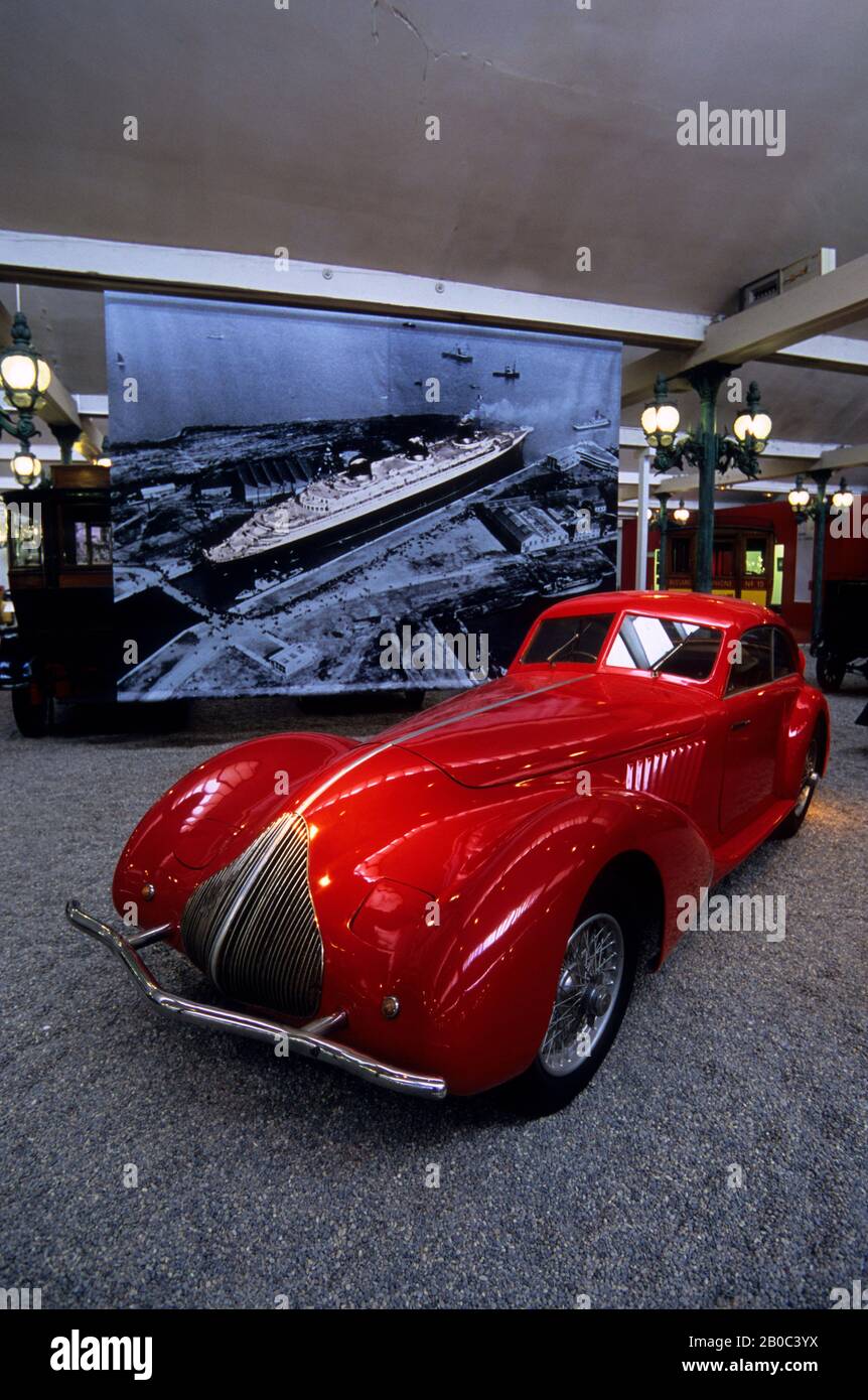 FRANCE, ALSACE REGION, MULHOUSE, NATIONAL AUTOMOTIVE MUSEUM, VINTAGE ...
