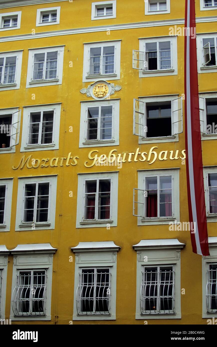 Mozarts birth house salzburg austria hi-res stock photography and ...