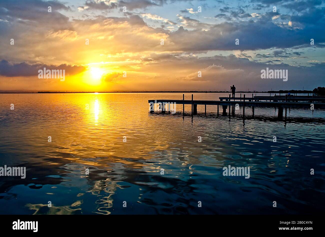 Sunset at Albufera de Valencia Stock Photo - Alamy