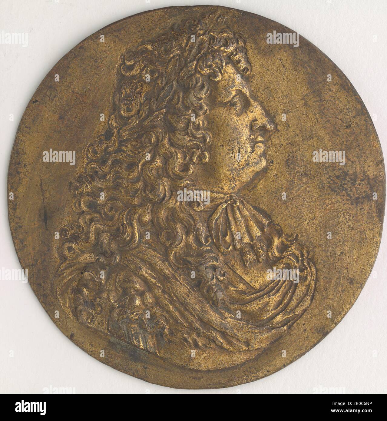 Copper gilding hi-res stock photography and images - Alamy