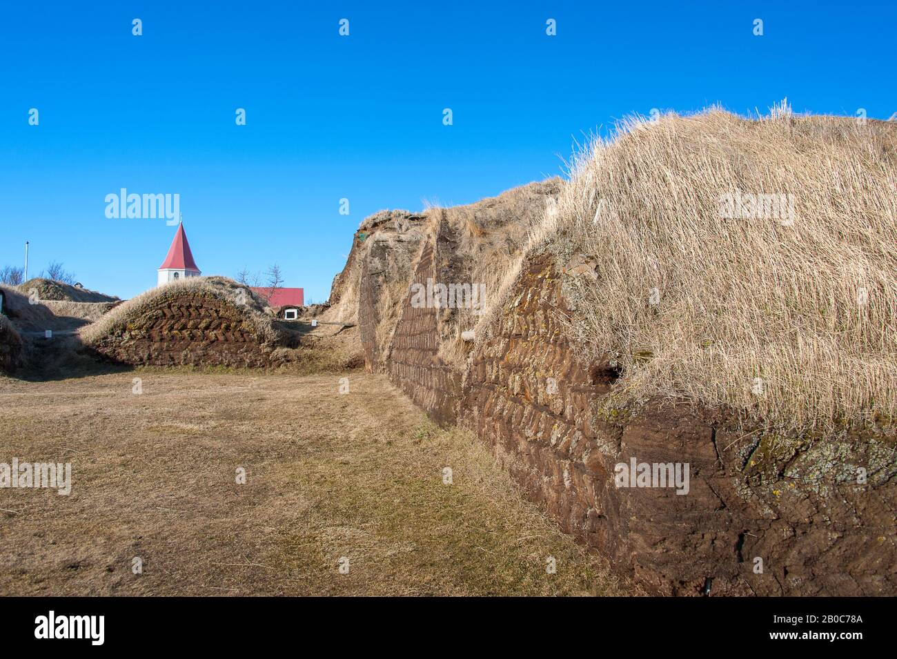 Turf farmhouse iceland hi-res stock photography and images - Alamy