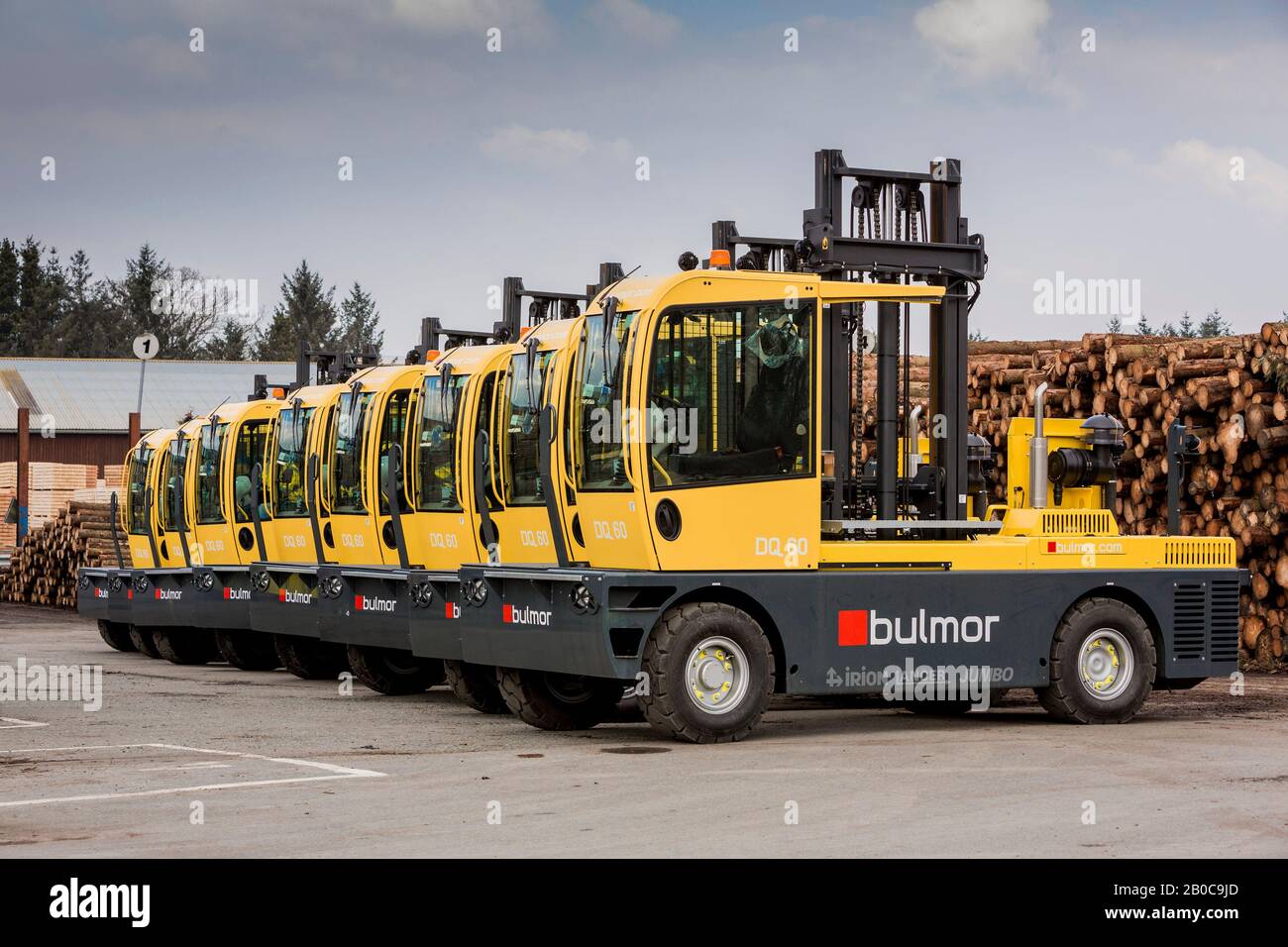 Side Loading Trucks High Resolution Stock Photography and Images - Alamy