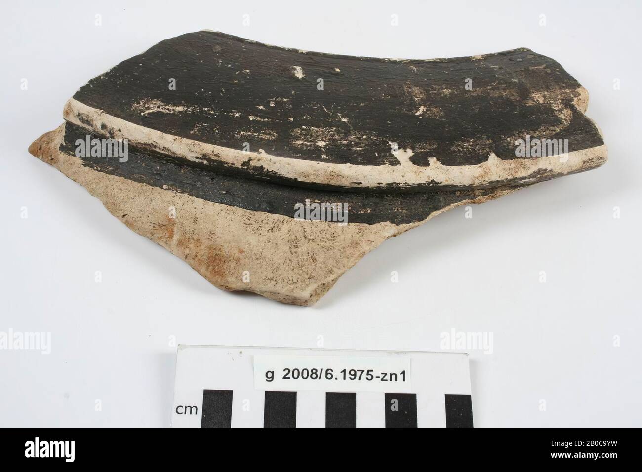 Roman pot fish hi-res stock photography and images - Alamy