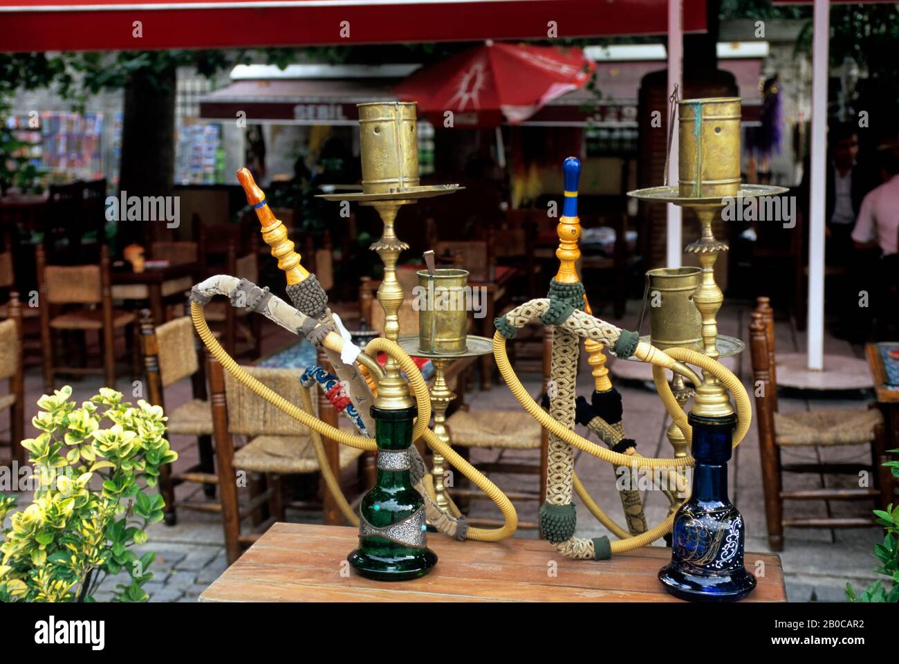TURKEY, ISTANBUL, OUTDOOR CAFE, WATER PIPE (HOOKAH OR NARGILE Stock ...