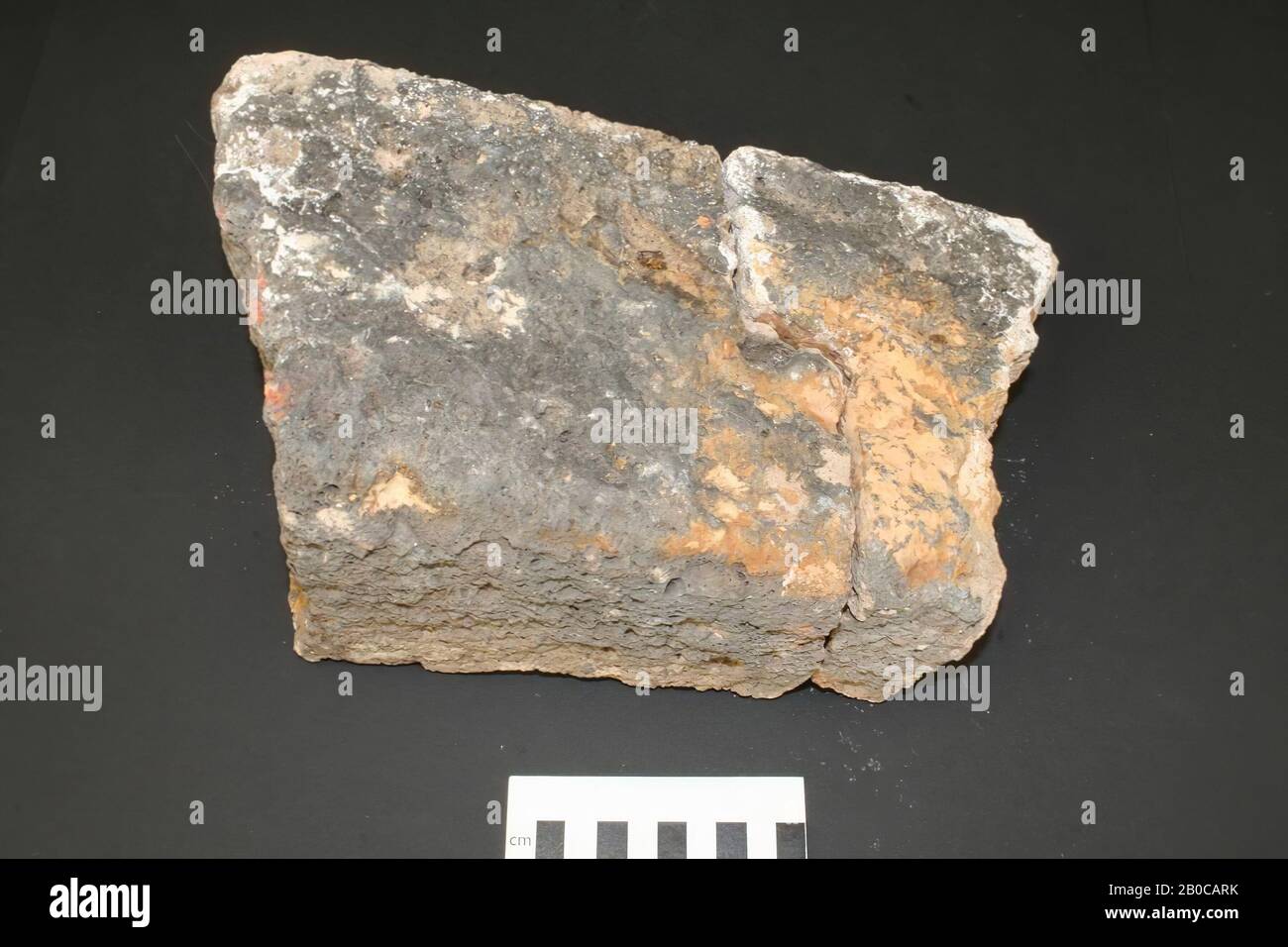 30 x 17 5 x 13 5 cm hi-res stock photography and images - Alamy