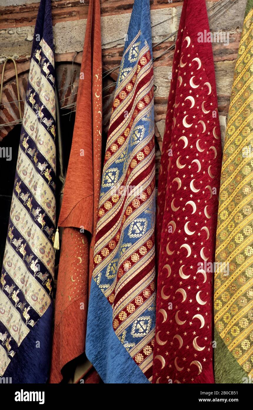 Istanbul fabrics hi-res stock photography and images - Alamy