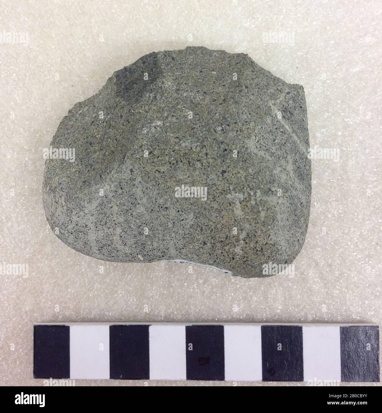 Fine-grained basalt. Old surfaces, clear negatives, working edge and ...