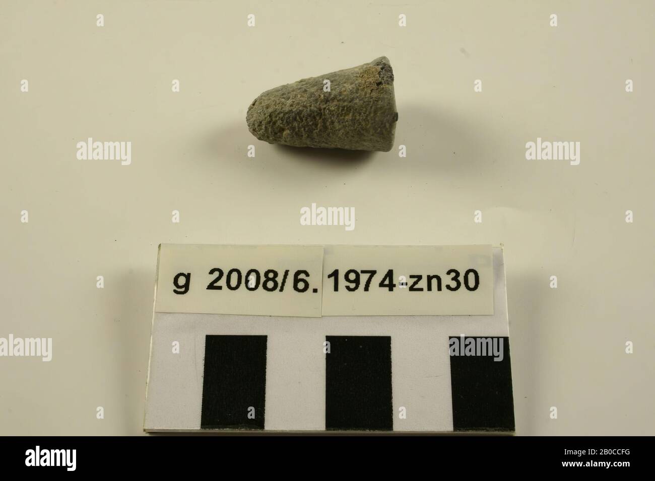 Pendulum ball of lead, unworked conical with round tip, type II ...