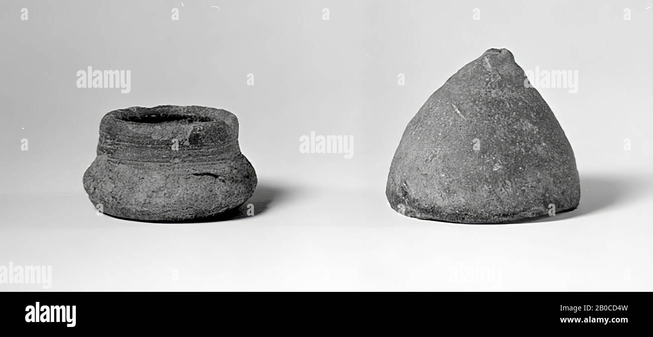 Fragmentaric crucible hi-res stock photography and images - Alamy