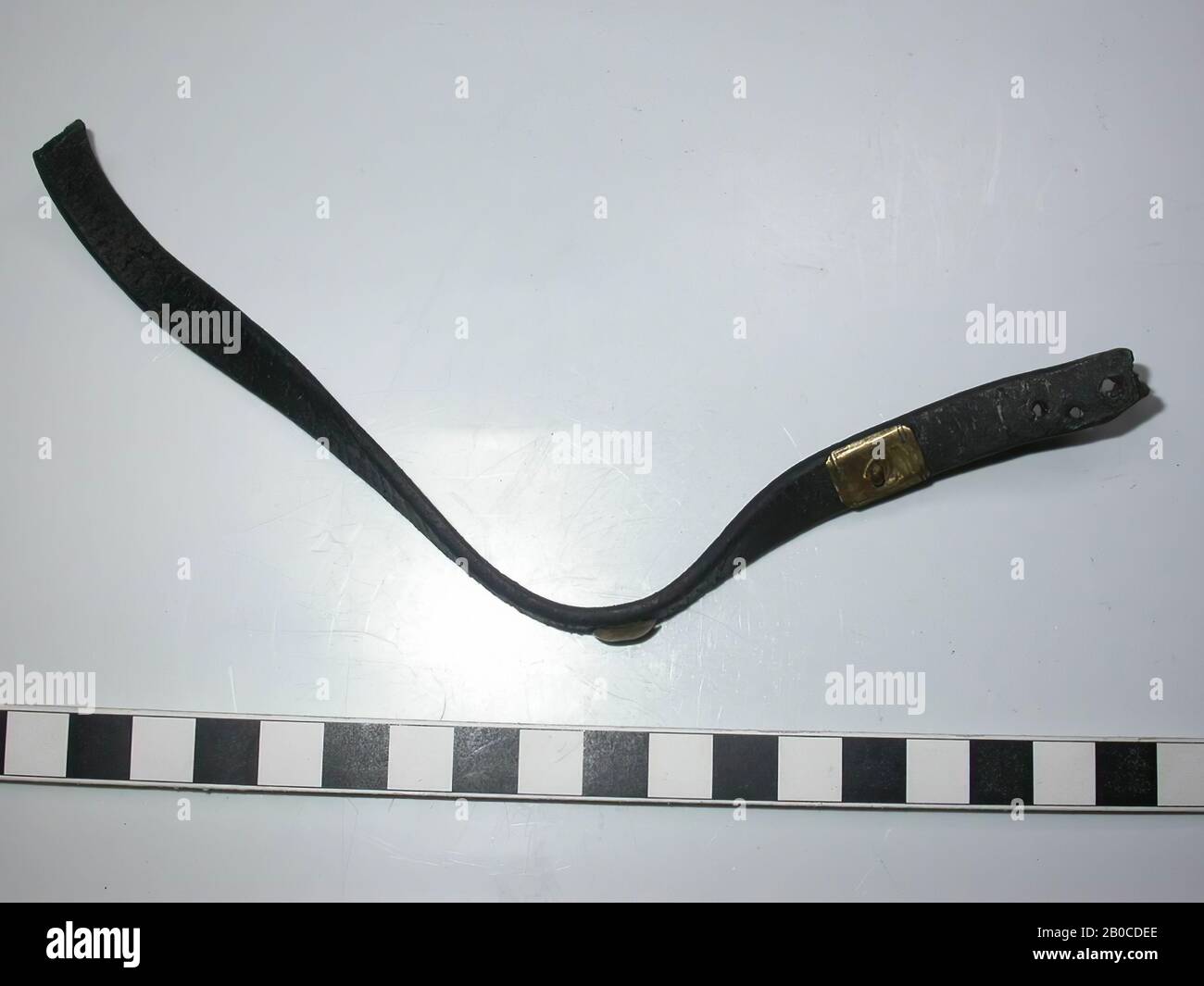 Double vertical line notch hi-res stock photography and images - Alamy