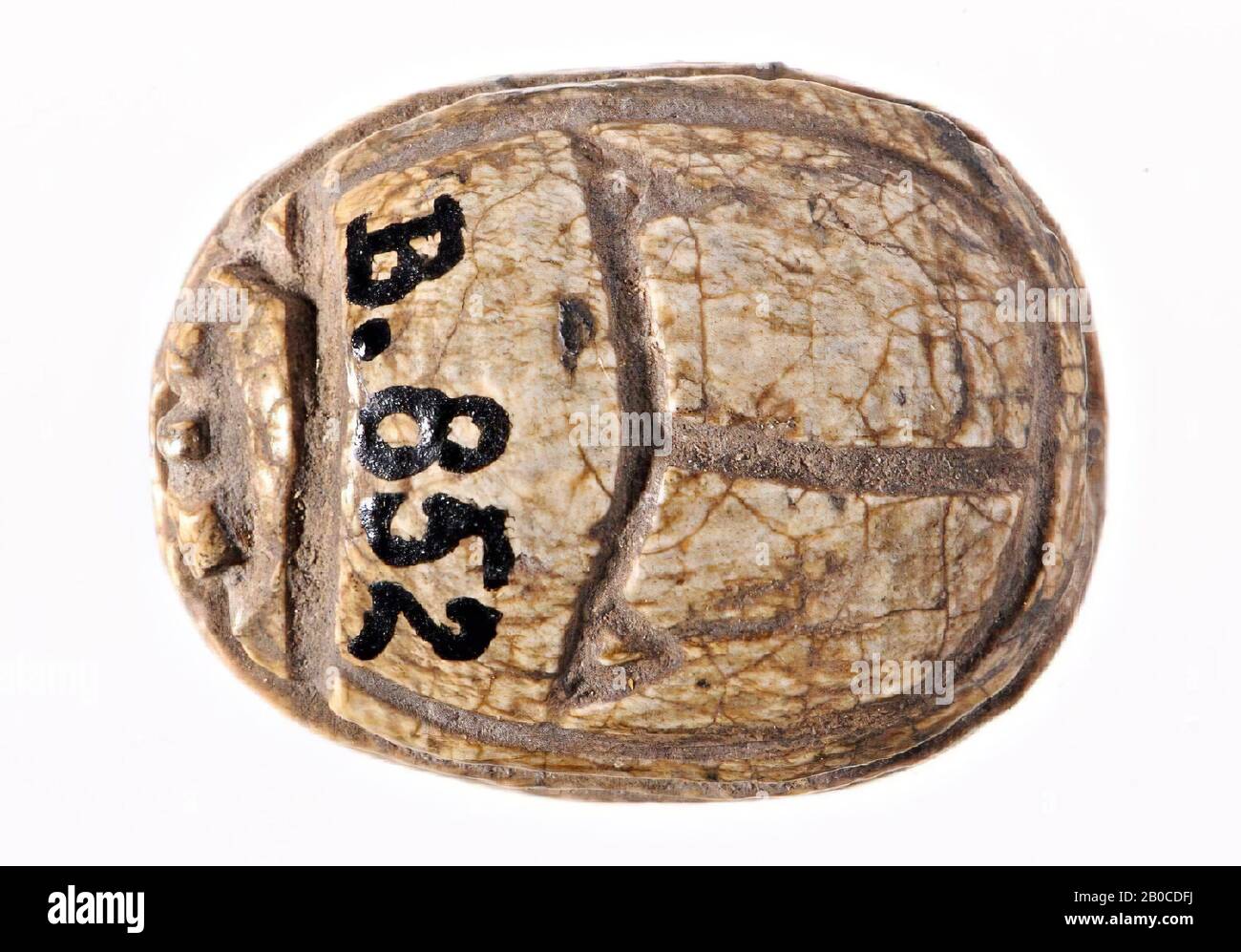 scarab, Amonre, Rehorachte, The seal has the shape of a stylized scarab ...
