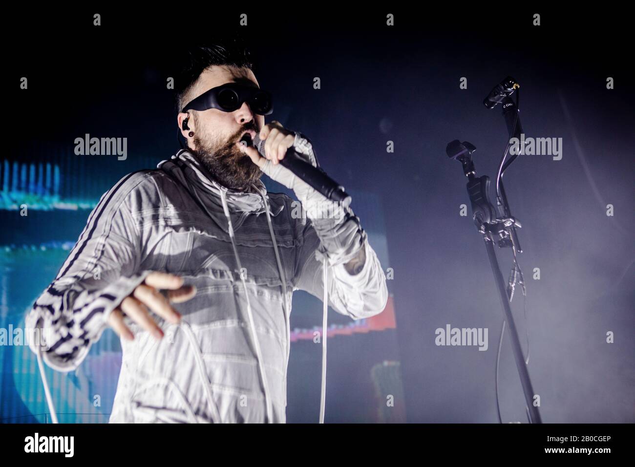 Starset band singer hi-res stock photography and images - Alamy