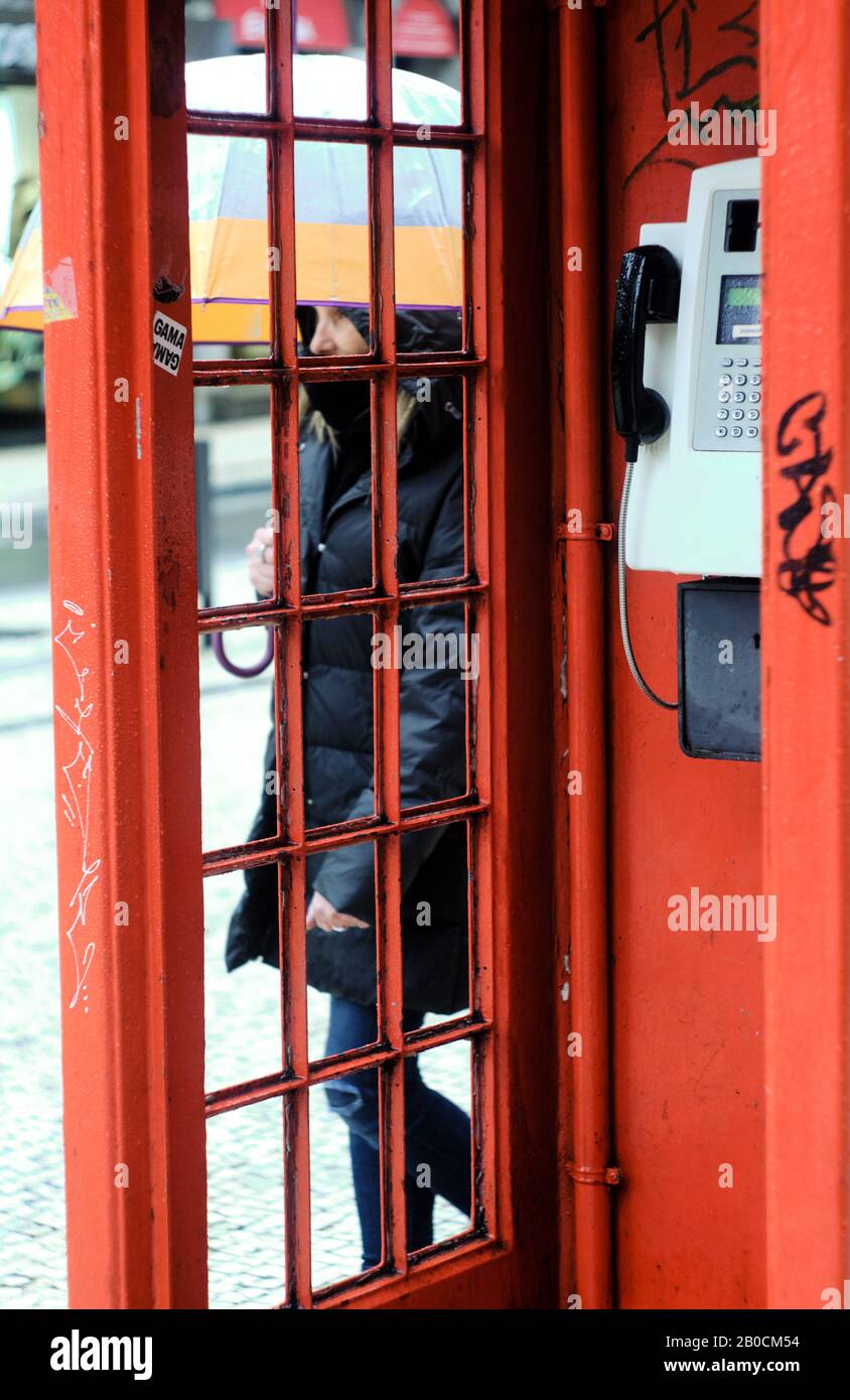 Old phone booth hi-res stock photography and images - Alamy