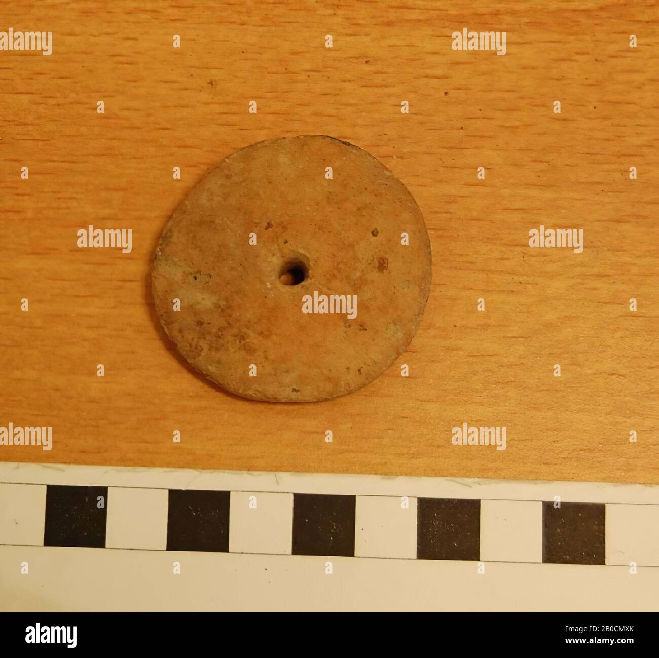 Earthenware round spindle hi-res stock photography and images - Alamy