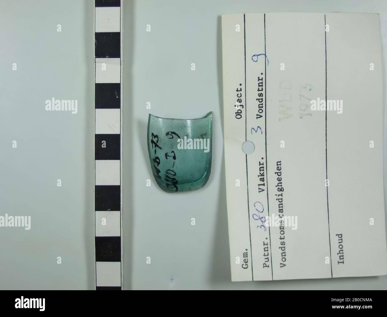 Hopper cup bottom hi-res stock photography and images - Alamy