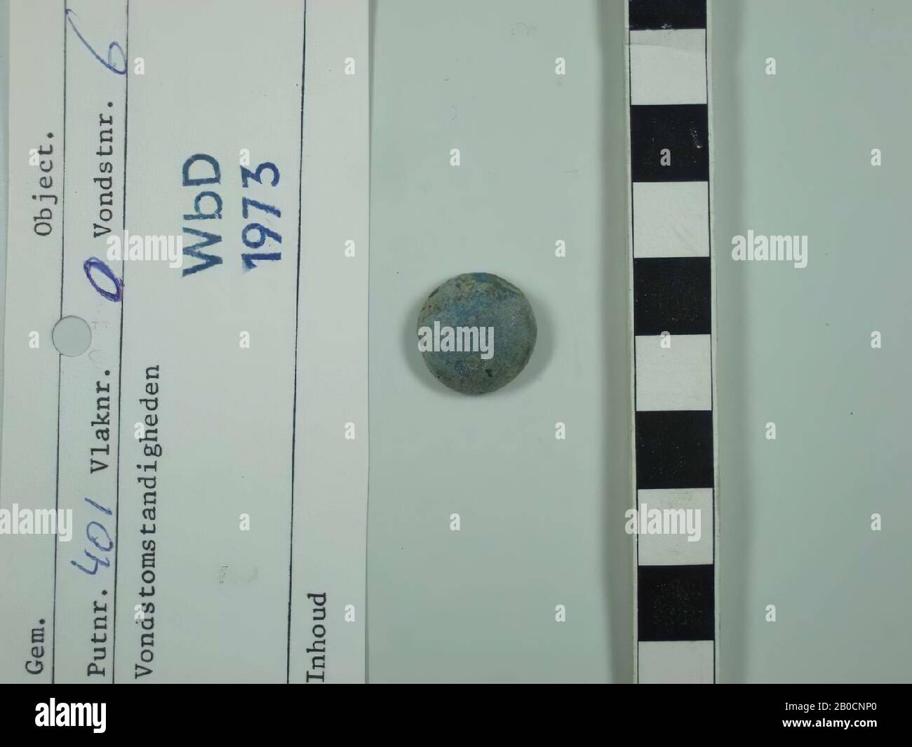 Spitting duck hi-res stock photography and images - Alamy