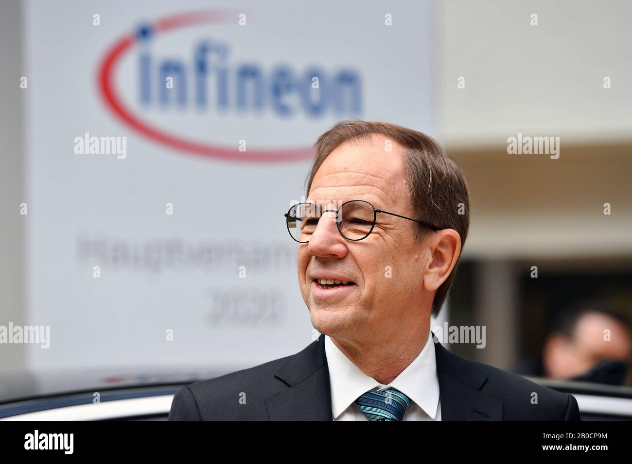 Dr. Reinhard Ploss (Chairman of the Management), single image, cut ...