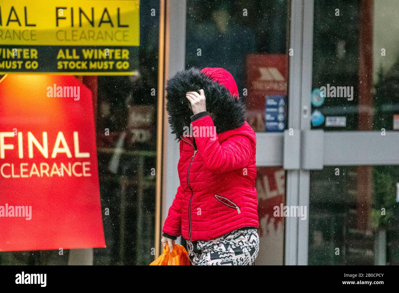Preston Lancashire 20th Feb 2020 Uk Weather Heavy Rain And Strong