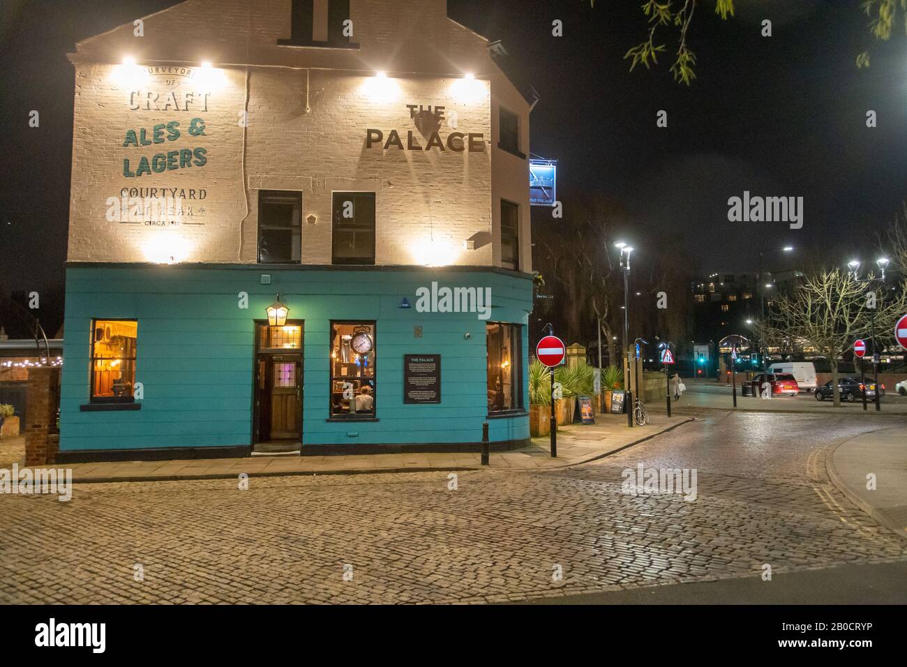The Palace pub,Leeds,UK Stock Photo - Alamy