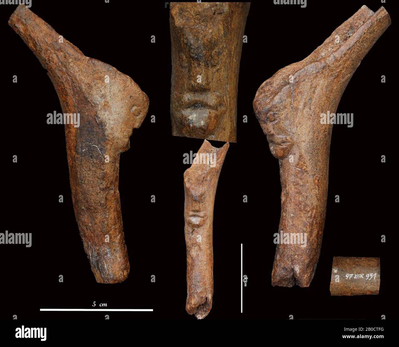 Medieval face hi-res stock photography and images - Alamy