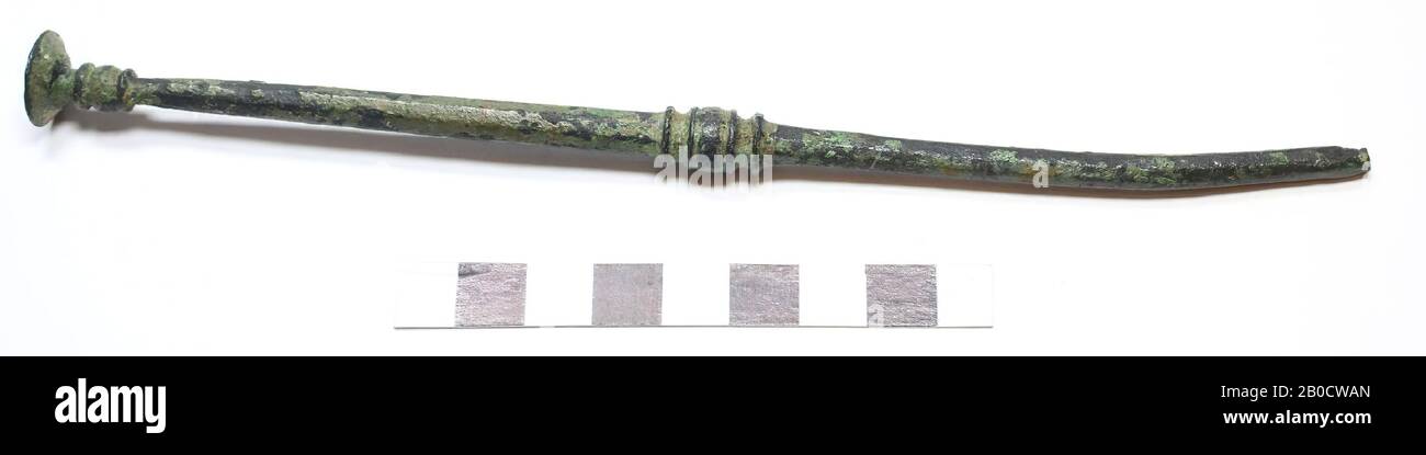 18 8 x 0 8 x 0 8 cm hi-res stock photography and images - Alamy