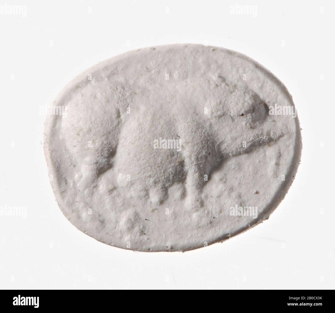 Vz: thick sow, gem, intaglio, ringstone, glass paste, Color: yellowish ...