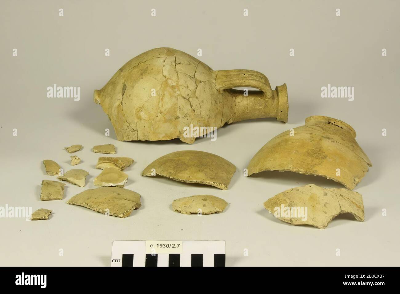 18 old shards hi-res stock photography and images - Alamy