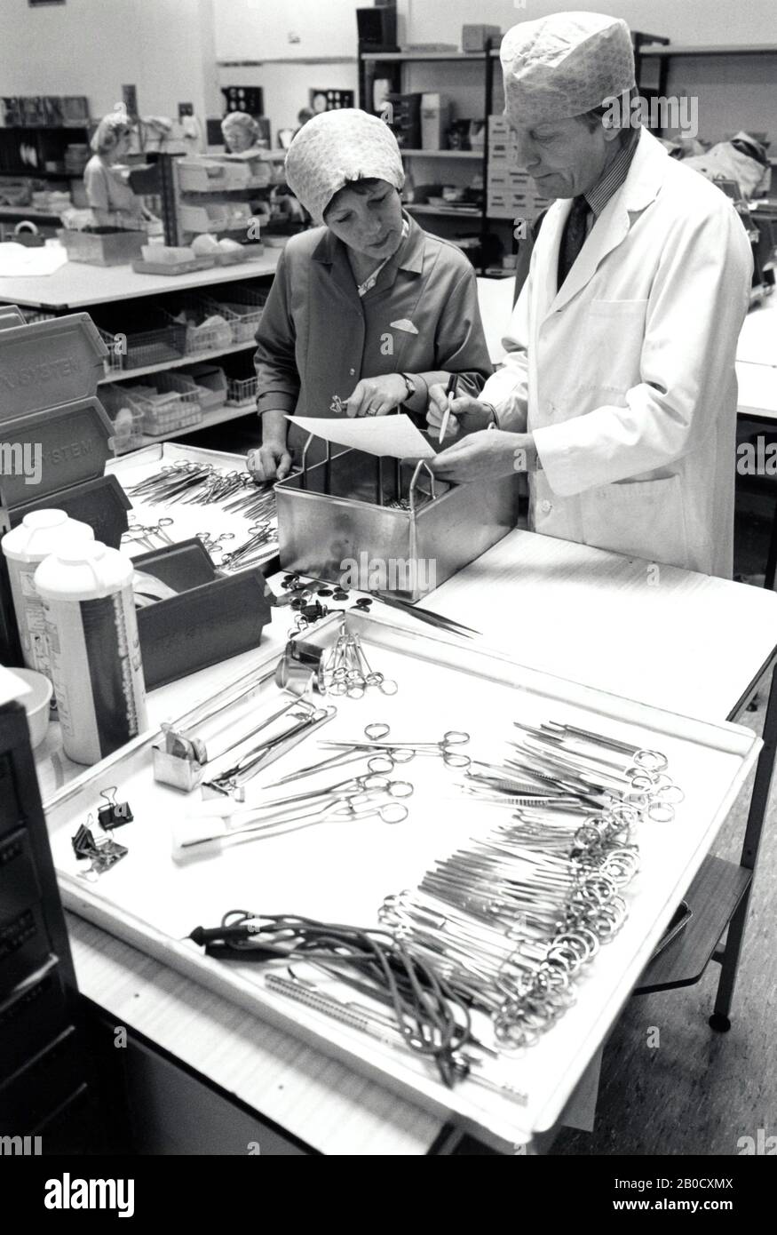 1990s laboratory hi-res stock photography and images - Alamy