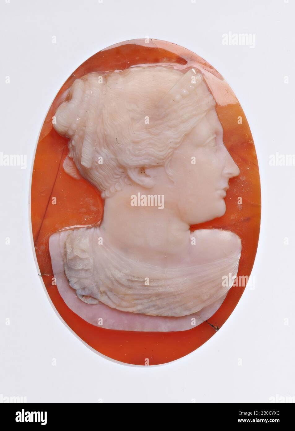 Vz: bust of woman to the right, hair with bun, ribbons and pearl ...