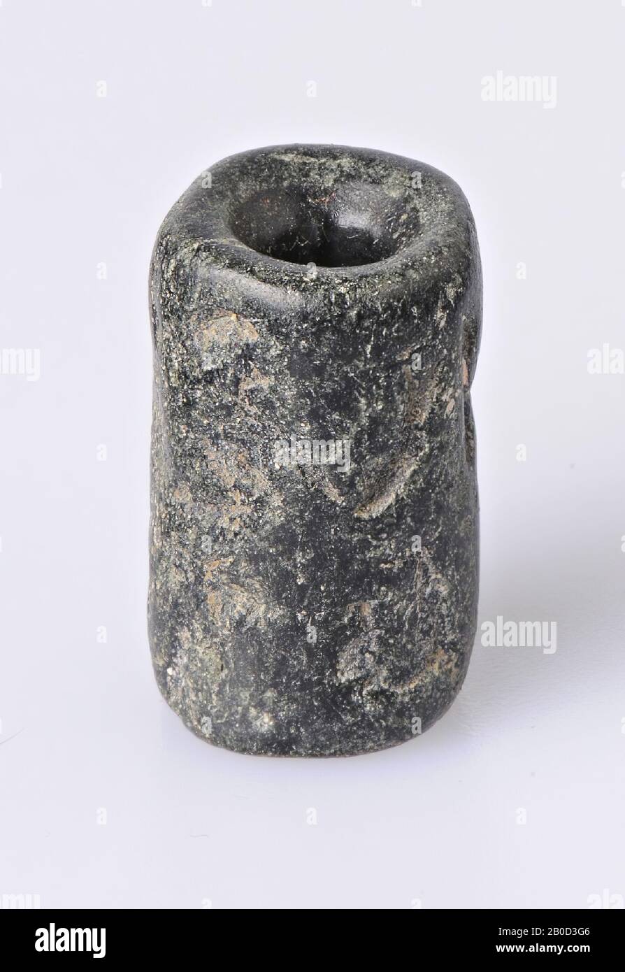 Vz: seated god with goddess and follower, sword, coil seal, serpentine ...