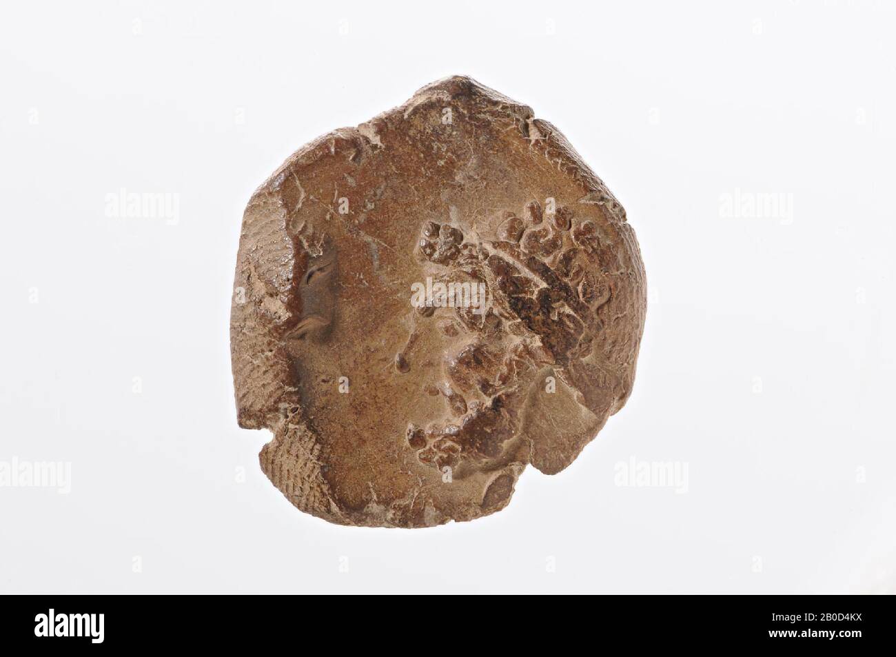 busts of Zeus and Hera (?) Facing each other, clay seal, dried clay ...