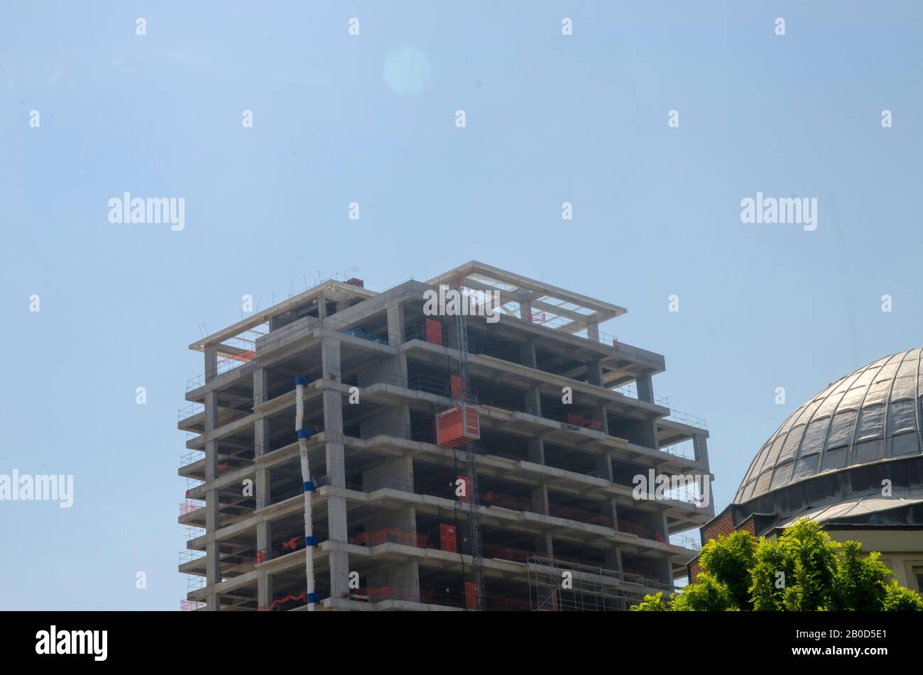 Construction of the Big Building Stock Photo - Alamy