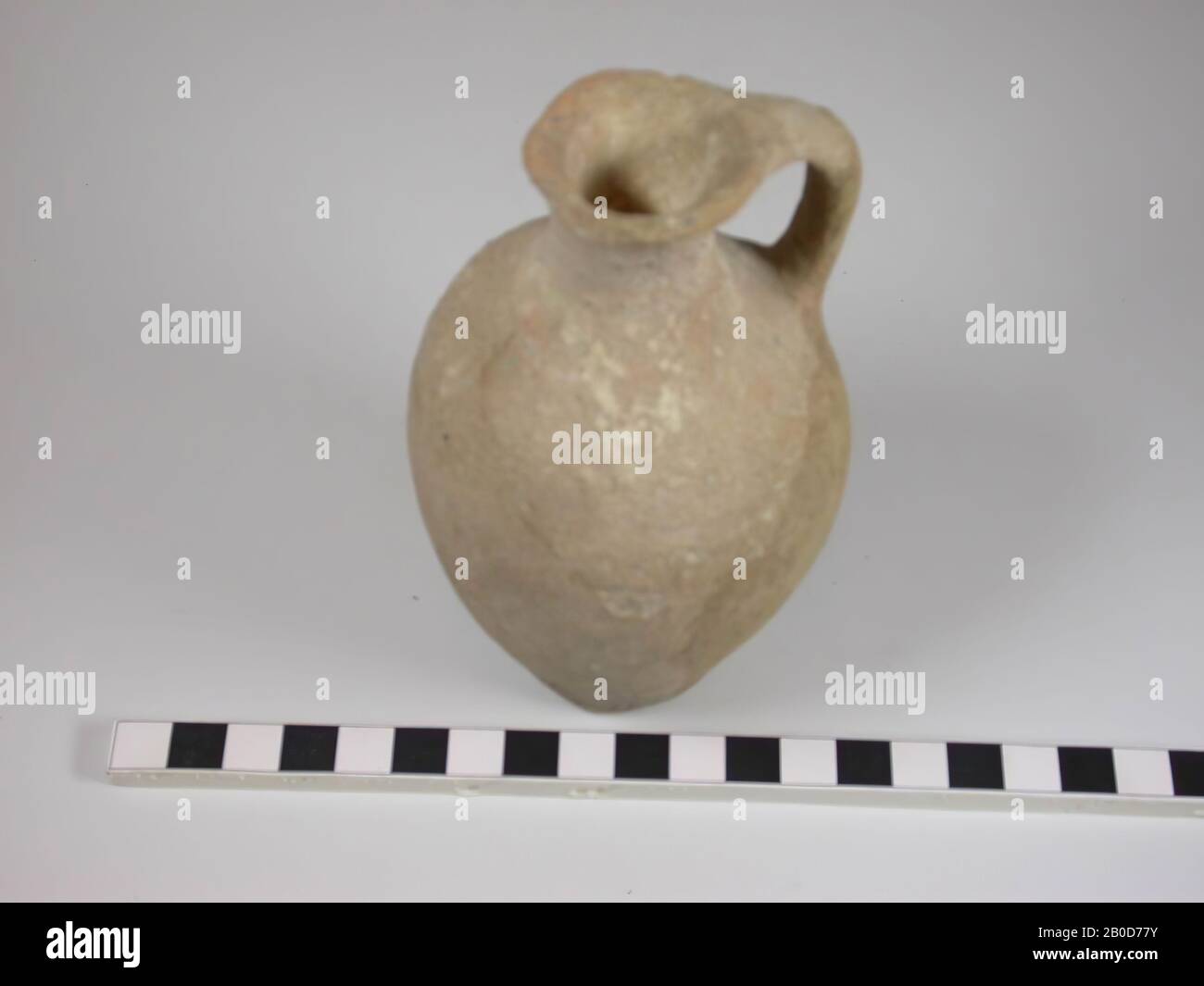 Neck restored hi-res stock photography and images - Alamy