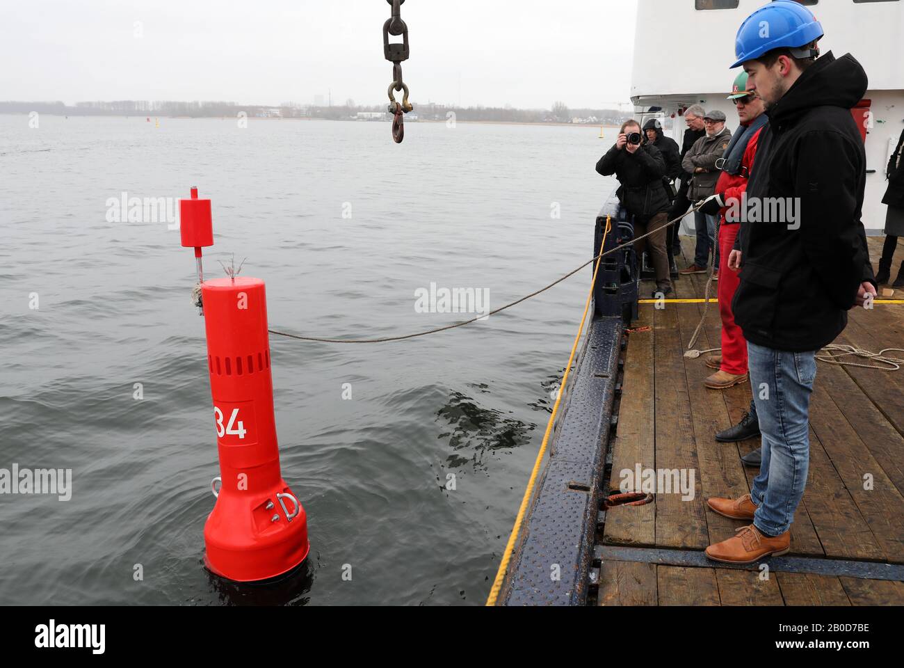 Buoy maintenance hi-res stock photography and images - Alamy