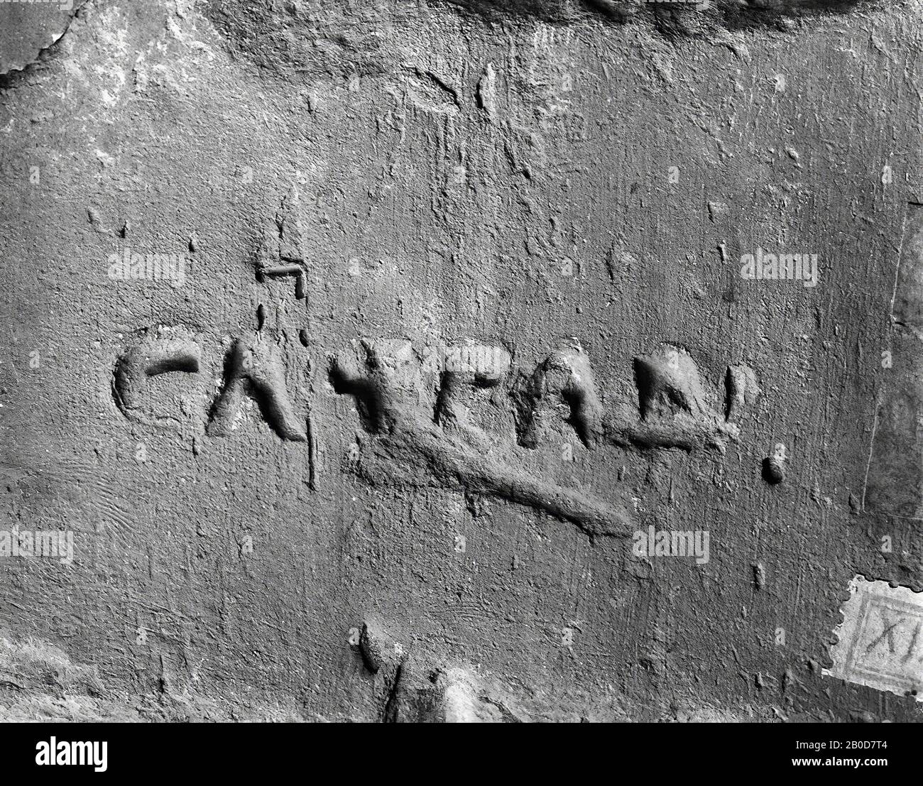 Hollow brick hi-res stock photography and images - Alamy