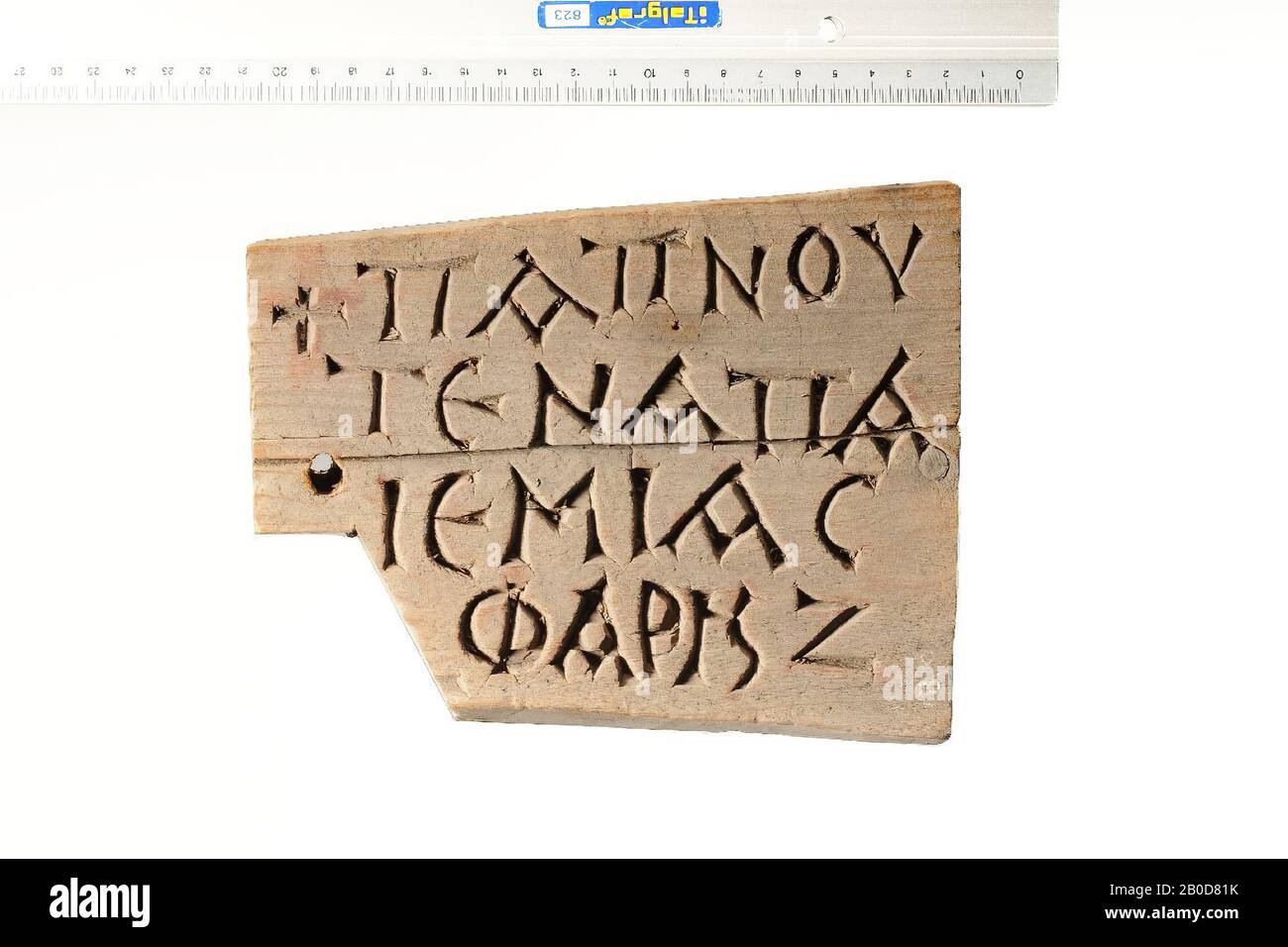 plank, L-shape, Papnoute, apa Iemias, mummy-label, wood, 14.5 x 18.5 cm ...