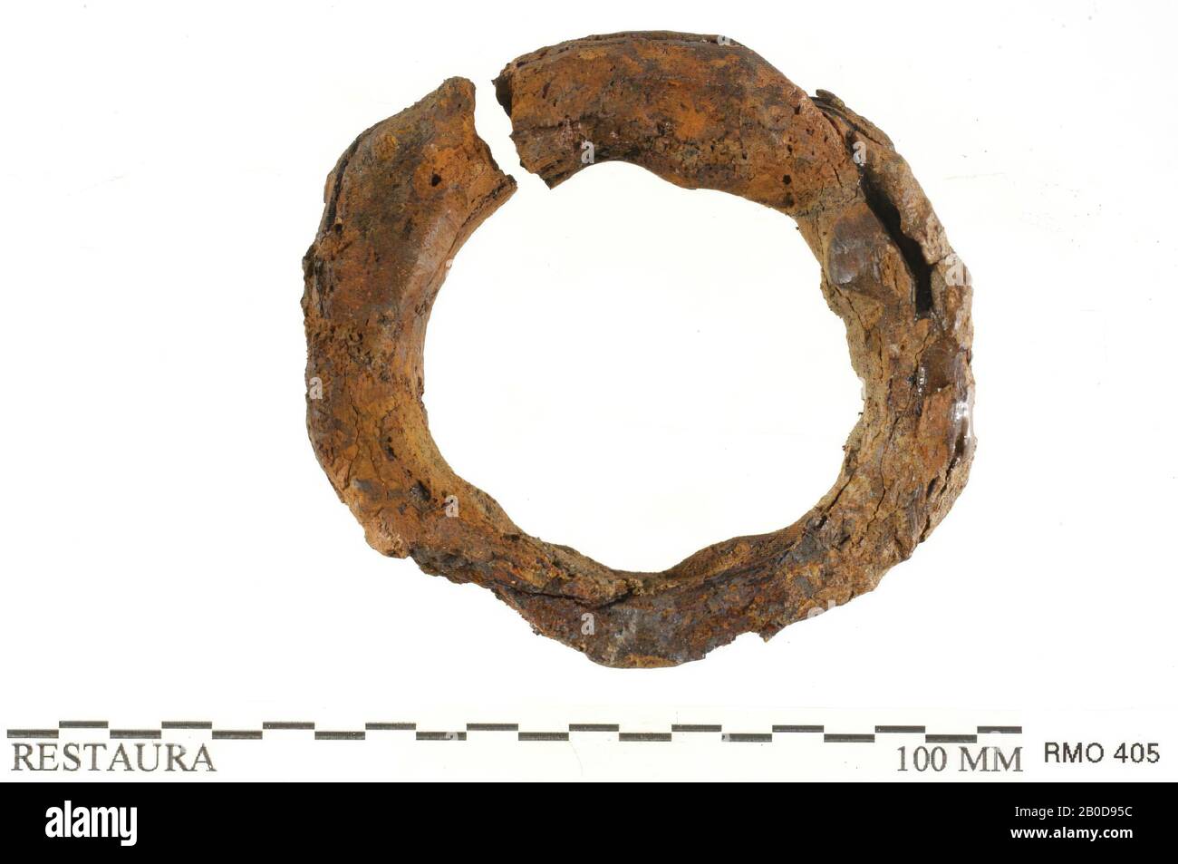 ring, ring, iron, 6,9 x 1,3 cm, x, Netherlands, Utrecht, Wijk bij ...