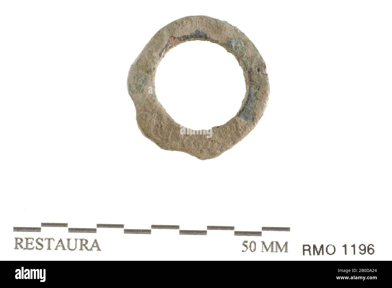 ring with bulges, ring with bulges, copper alloy, 2.6 x 0.3 cm, x ...