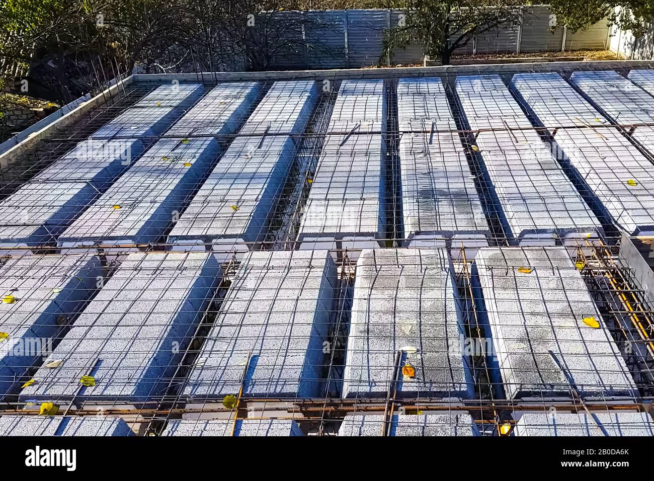 Perpendicular parking hi-res stock photography and images - Alamy