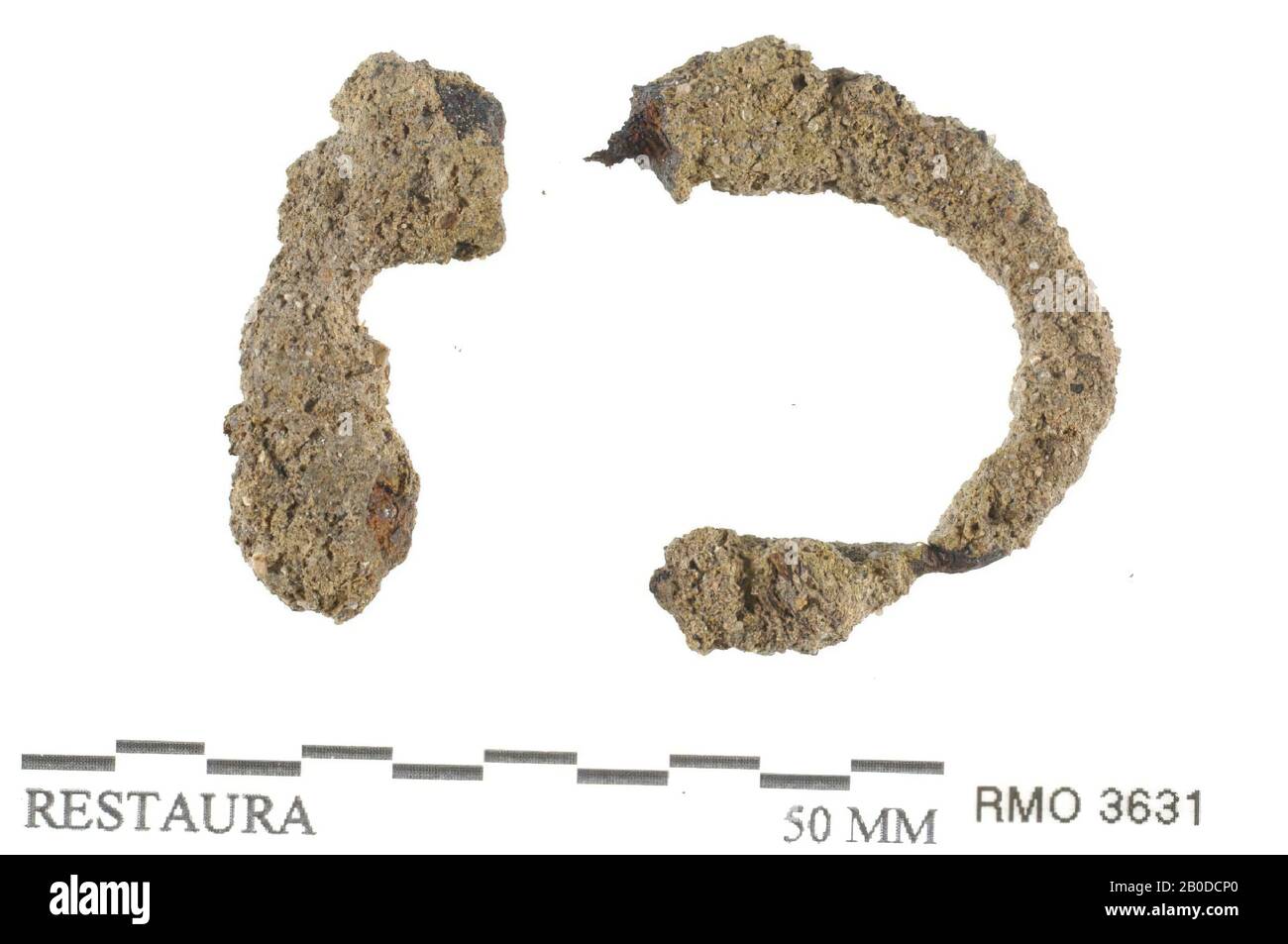 ring, 2 parts, ring, 2 parts, iron, 3,7 x 3,2 cm, x, Netherlands ...